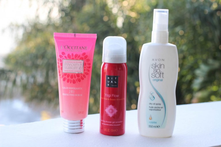 Super-Luxe Beach Beauty Essentials - Fashion Mumblr