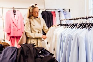 The Savvy Girls Guide to Shopping - Fashion Mumblr