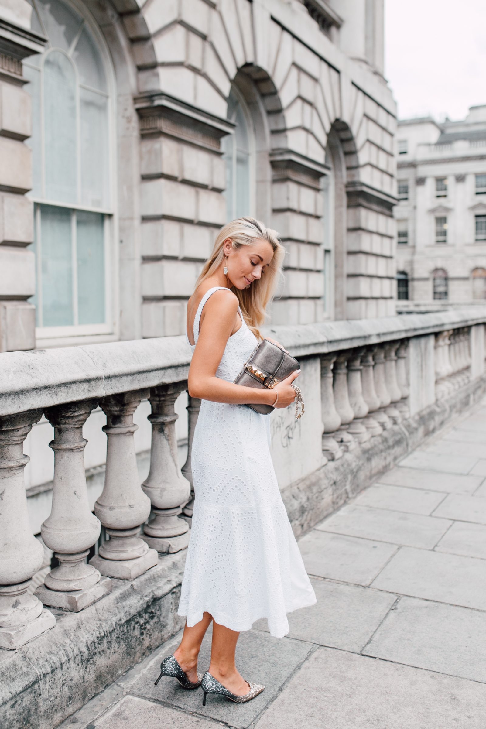 How To Wear White this Summer - Fashion Mumblr