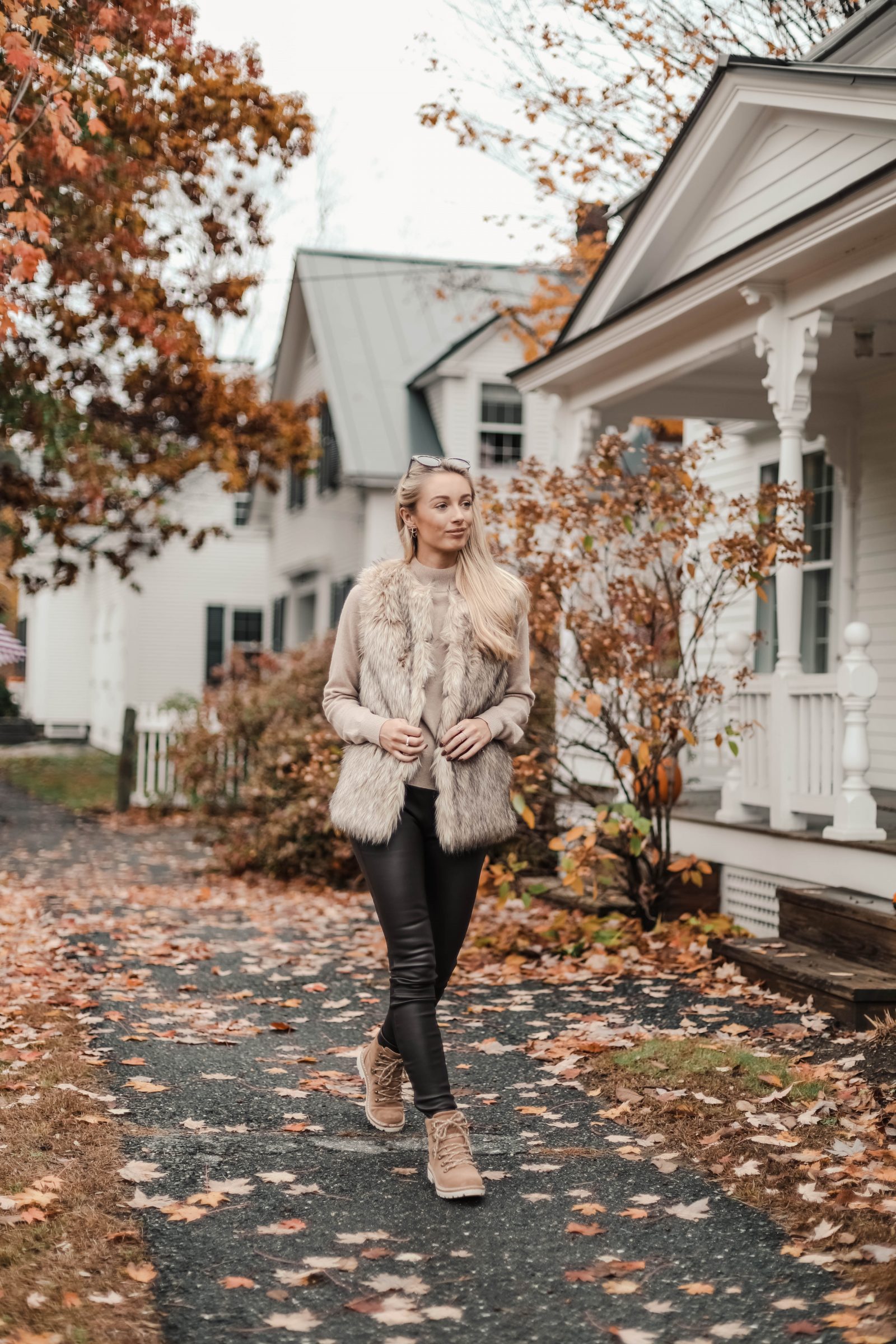 Walking Boots for Fall - The Foliage in Vermont - Fashion Mumblr