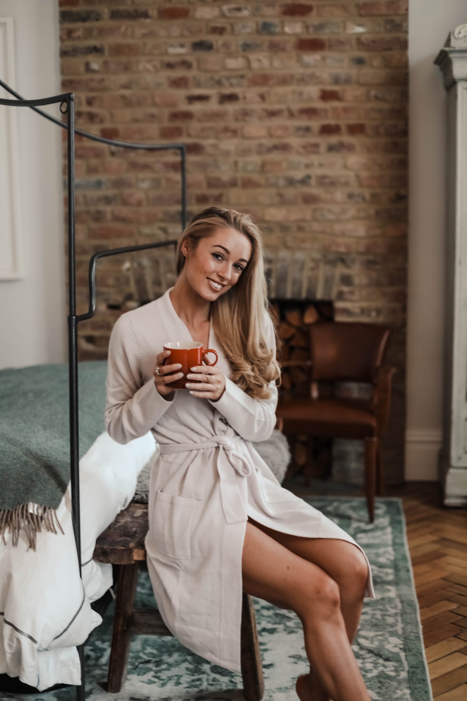 The Art of Mindful Gifting this Festive Season - Fashion Mumblr