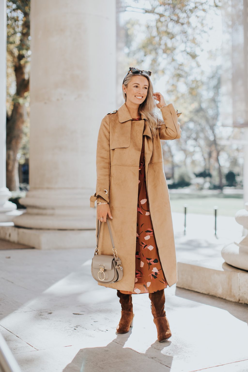 Styling Fall Florals - How To Wear Your Favourite Summer Trends this ...